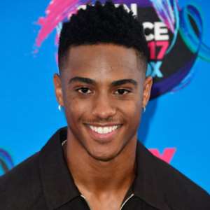 Keith Powers Birthday, Real Name, Age, Weight, Height, Family, Facts ...