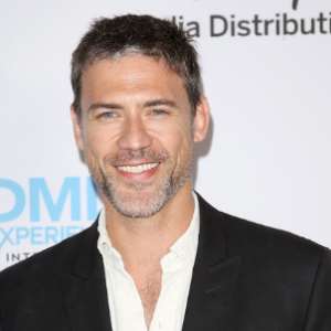Adam Rayner Birthday, Real Name, Age, Weight, Height, Family, Facts ...