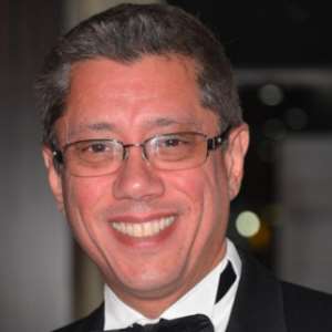 Dean Devlin Birthday, Real Name, Age, Weight, Height, Family, Facts ...