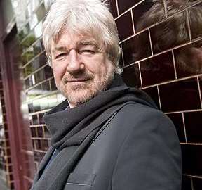 Willy Russell Birthday, Real Name, Age, Weight, Height, Family, Facts ...