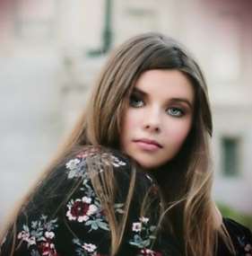 Karoline Rhett Birthday, Real Name, Age, Weight, Height, Family, Facts ...