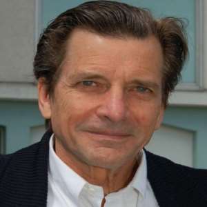 Dirk Benedict Birthday, Real Name, Age, Weight, Height, Family, Facts ...