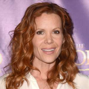Robyn Lively Birthday, Real Name, Age, Weight, Height, Family, Facts ...