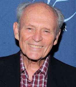 David Cryer Birthday, Real Name, Age, Weight, Height, Family, Facts ...