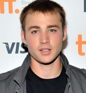 Emory Cohen Birthday, Real Name, Age, Weight, Height, Family, Facts ...