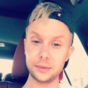 Trinity Taylor Birthday, Real Name, Age, Weight, Height, Family, Facts ...