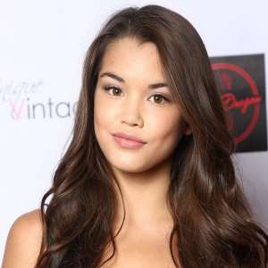 Paris Berelc Birthday, Real Name, Age, Weight, Height, Family, Facts ...