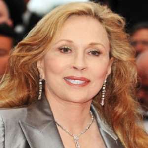 Faye Dunaway Birthday, Real Name, Age, Weight, Height, Family, Facts ...