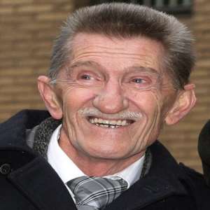 Barry Chuckle Birthday, Real Name, Age, Weight, Height, Family, Facts ...