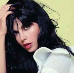 Africa Zavala Birthday, Real Name, Age, Weight, Height, Family, Facts ...