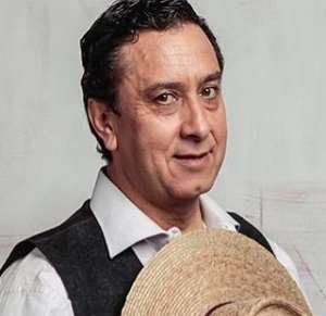 Otilio Castro Birthday, Real Name, Age, Weight, Height, Family, Facts ...