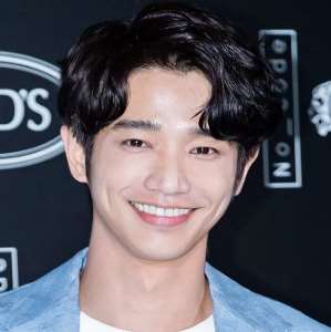 Jasper Liu Birthday, Real Name, Age, Weight, Height, Family, Facts ...