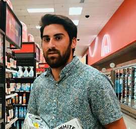 Aaron Chiz Birthday, Real Name, Age, Weight, Height, Family, Facts ...