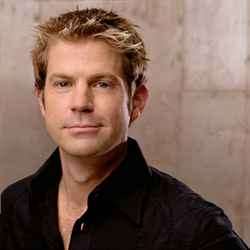 Keith Howland Birthday, Real Name, Age, Weight, Height, Family, Facts ...