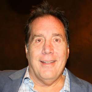 Ken Caillat Birthday, Real Name, Age, Weight, Height, Family, Facts ...