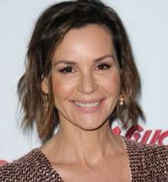 Embeth Davidtz Birthday, Real Name, Age, Weight, Height, Family, Facts ...