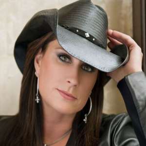 Terri Clark Birthday, Real Name, Age, Weight, Height, Family, Facts ...