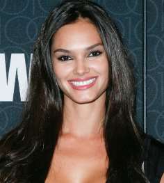 Lisalla Montenegro Birthday, Real Name, Age, Weight, Height, Family ...