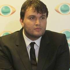 Ronald Rios Birthday, Real Name, Age, Weight, Height, Family, Facts ...