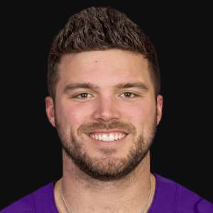 Blake Bell Birthday, Real Name, Age, Weight, Height, Family, Facts ...