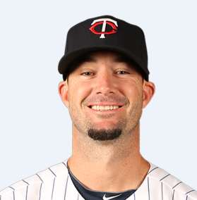 Josh Roenicke Birthday, Real Name, Age, Weight, Height, Family, Facts ...