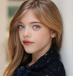 Elle McKinnon Birthday, Real Name, Age, Weight, Height, Family, Facts ...