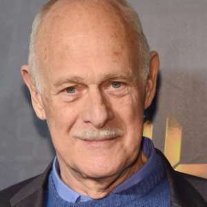 Gerald McRaney Birthday, Real Name, Age, Weight, Height, Family, Facts ...
