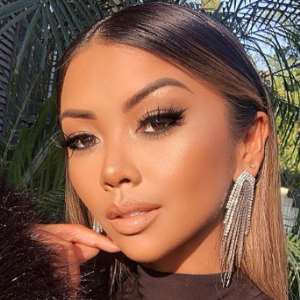 Liane Valenzuela Birthday, Real Name, Age, Weight, Height, Family ...
