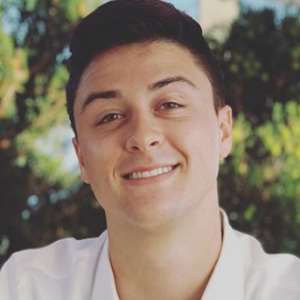 Cameron Byrd Birthday, Real Name, Age, Weight, Height, Family, Facts ...