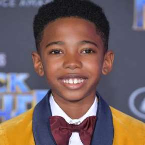 Seth Carr Birthday, Real Name, Age, Weight, Height, Family, Facts ...