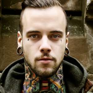 Aaron Matts Birthday, Real Name, Age, Weight, Height, Family, Facts ...