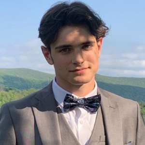 Adam Sovik Birthday, Real Name, Age, Weight, Height, Family, Facts ...