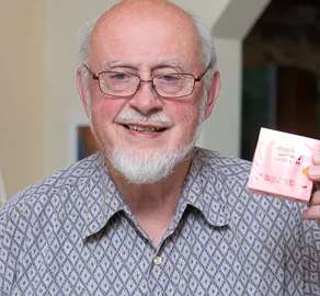 Arthur Fry Birthday, Real Name, Age, Weight, Height, Family, Facts ...