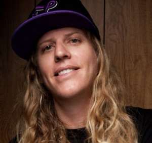 Dustin Bushnell Birthday, Real Name, Age, Weight, Height, Family, Facts ...