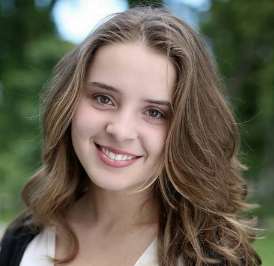 Ilinca Bacila Birthday, Real Name, Age, Weight, Height, Family, Facts ...