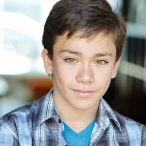 Christian Traeumer Birthday, Real Name, Age, Weight, Height, Family ...