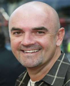 Neil Fanning Birthday, Real Name, Age, Weight, Height, Family, Facts ...