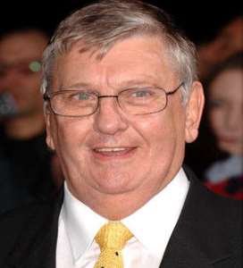 Derek Martin Birthday, Real Name, Age, Weight, Height, Family, Facts ...