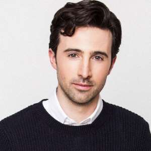 Josh Zuckerman Birthday, Real Name, Age, Weight, Height, Family, Facts ...