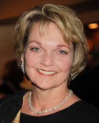 Pamela Reed Birthday, Real Name, Age, Weight, Height, Family, Facts ...