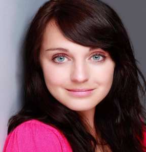 Clare Thomas Birthday, Real Name, Age, Weight, Height, Family, Facts ...