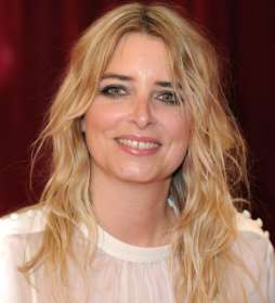 Emma Atkins Birthday, Real Name, Age, Weight, Height, Family, Facts ...