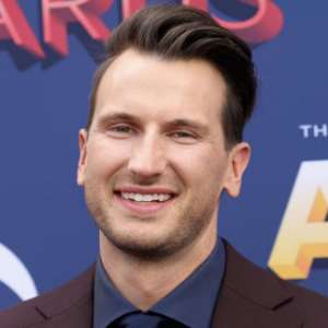 Russell Dickerson Birthday, Real Name, Age, Weight, Height, Family ...