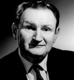 Al Lewis Birthday, Real Name, Age, Weight, Height, Family, Facts, Death ...
