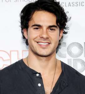 Jayson Blair (Actor) Birthday, Real Name, Age, Weight, Height, Family ...