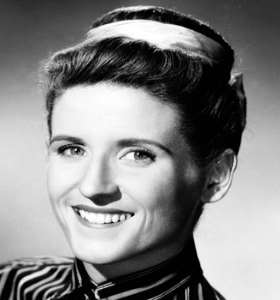 Ann B. Davis Birthday, Real Name, Age, Weight, Height, Family, Facts ...