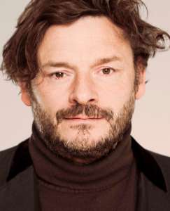 Julian Barratt Birthday, Real Name, Age, Weight, Height, Family, Facts ...