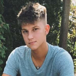 Conner Bobay Birthday, Real Name, Age, Weight, Height, Family, Facts ...