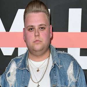 Nick Crompton Birthday, Real Name, Age, Weight, Height, Family, Facts ...