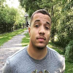 Ryan Swaze Birthday, Real Name, Age, Weight, Height, Family, Facts ...